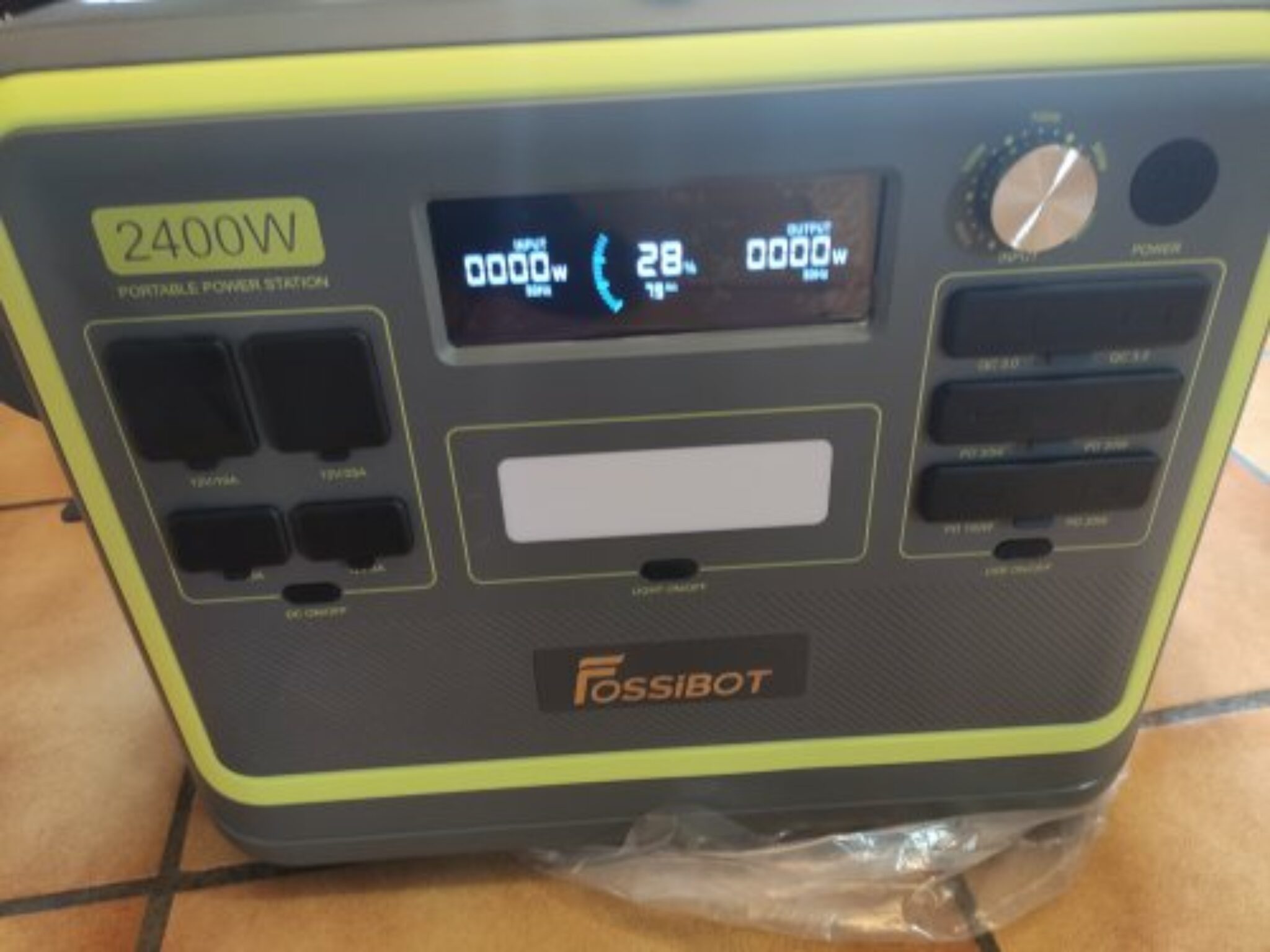 Test FOSSIBOT F2400 2400 watts - Avis sur cette station électrique ...